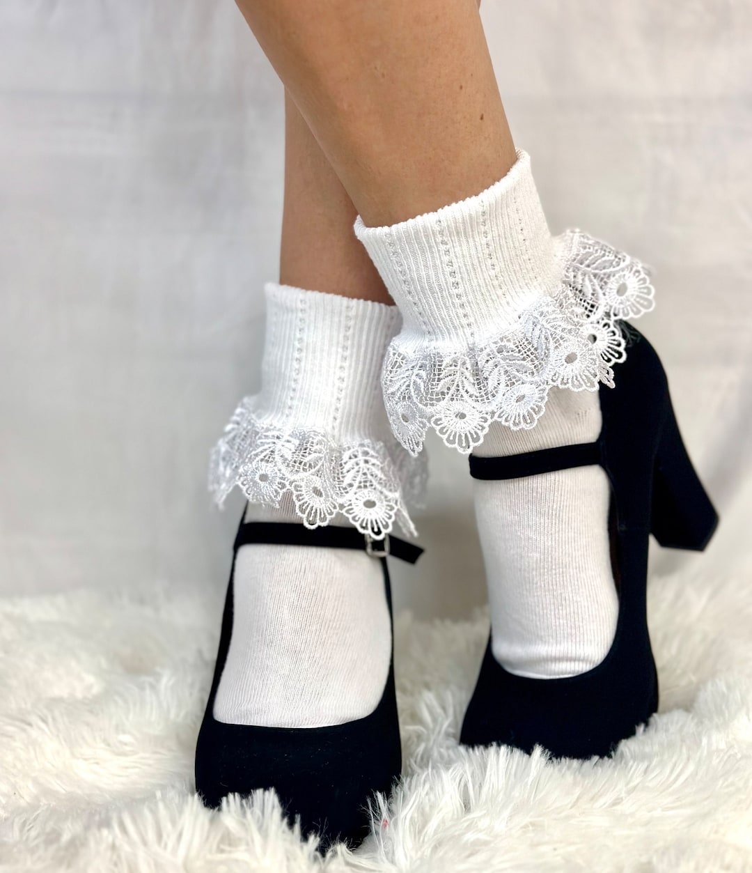 BLOSSOM Lace Ankle Cuff Socks Women -WHITE, Cute Lacy Fashion Hosiery ...
