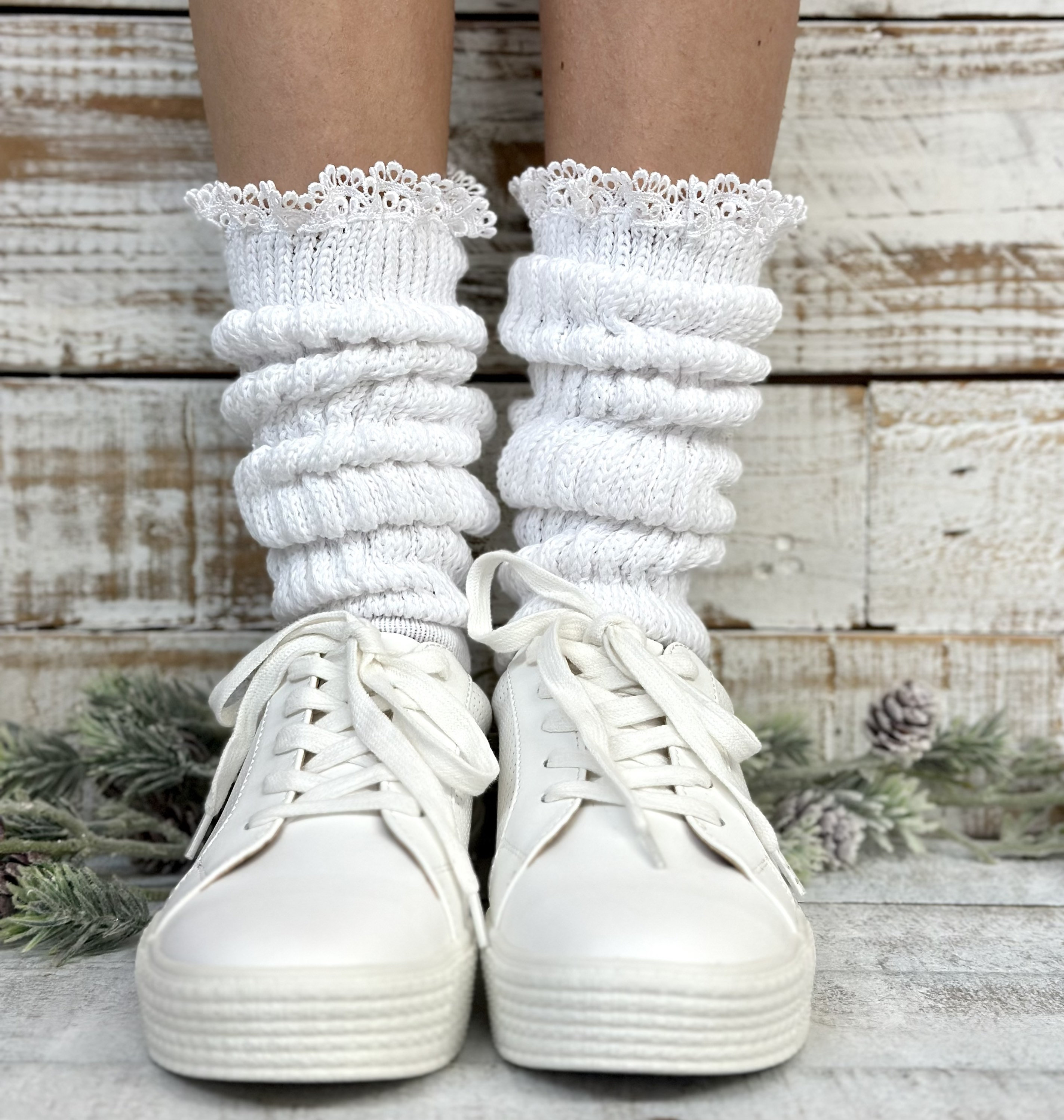 ULTIMATE Scrunchy LACE Topped Thick Cotton Chunky Slouch Socks - WHITE ...