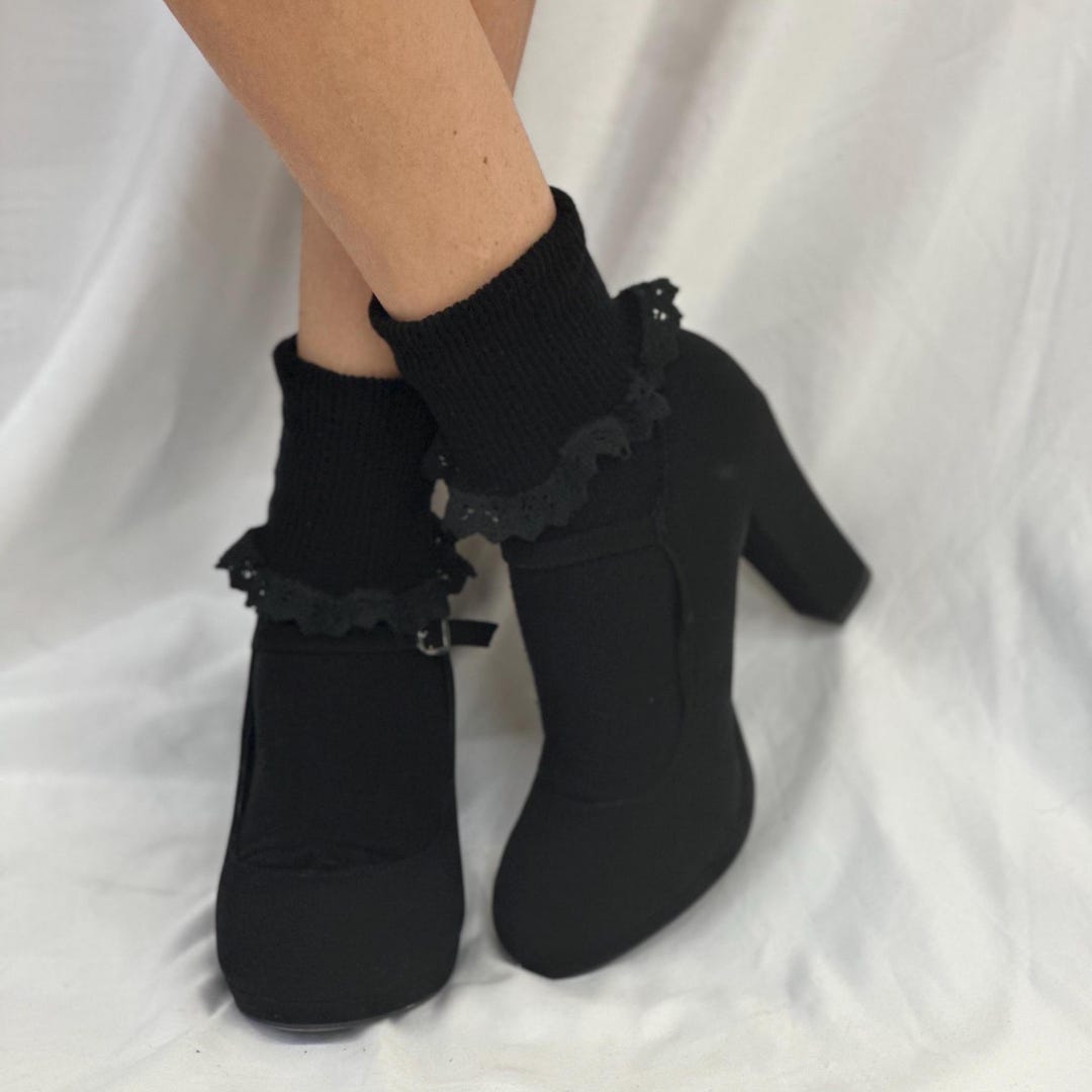 PROMOTIONAL Lace Cuff Ankle Socks BLACK Cute Bobby Socks, Cuff Socks ...