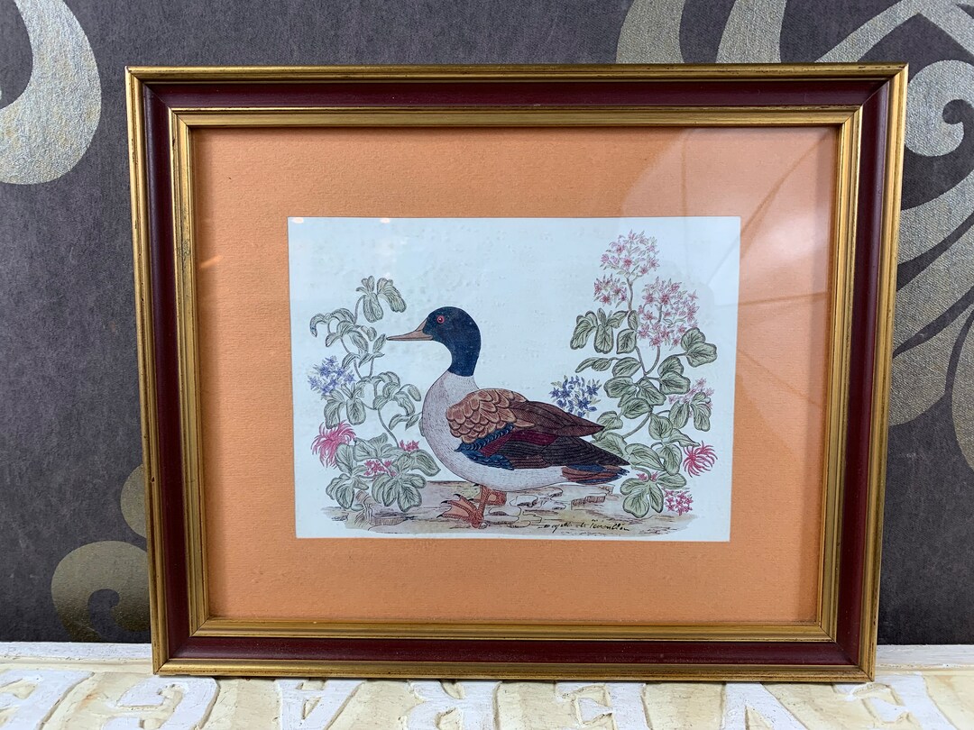 Vintage Frame With Glass - Painting Frame - Gold-colored Old Frame ...