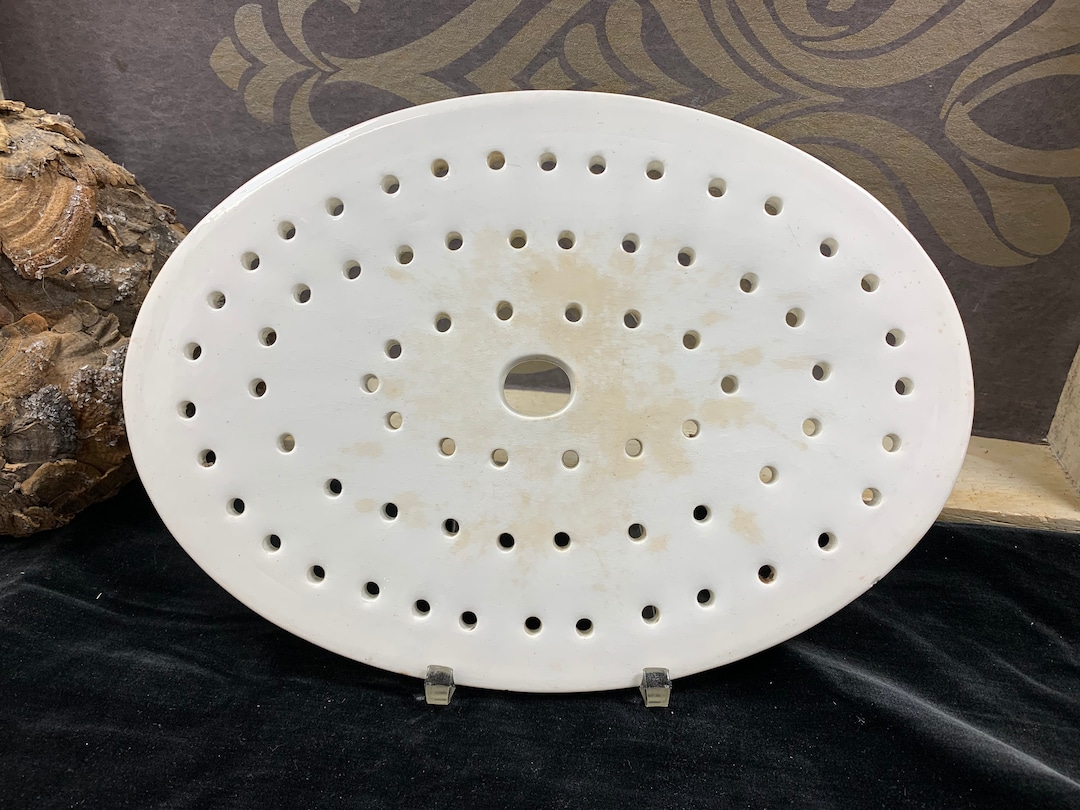 Large Plain White Ceramic Draining Plate - Bowl - White Draining Dish ...
