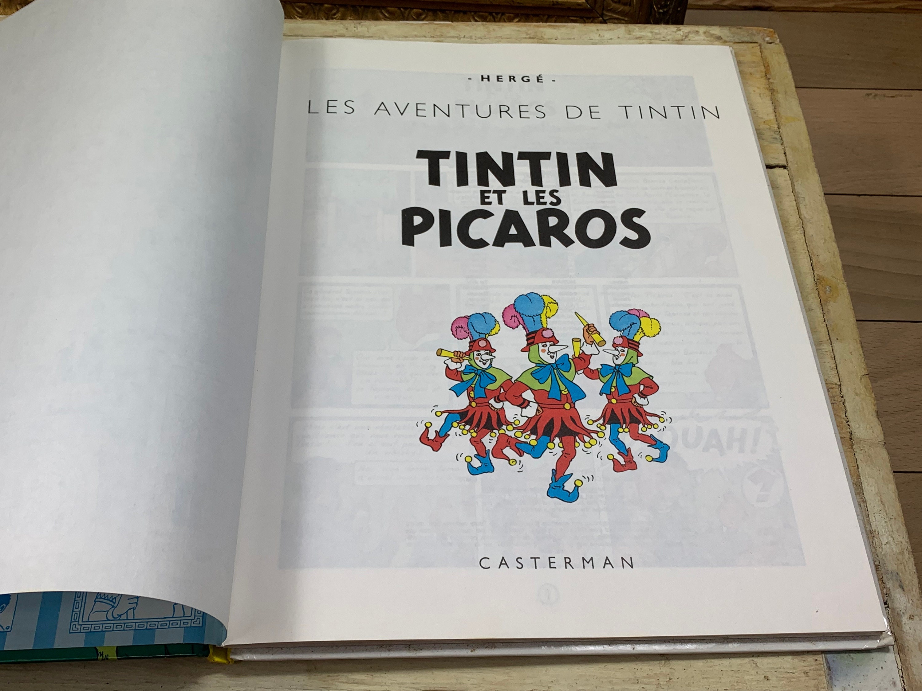 Tintin Tintin Et Les Picaros Hergé Casterman French - Etsy
