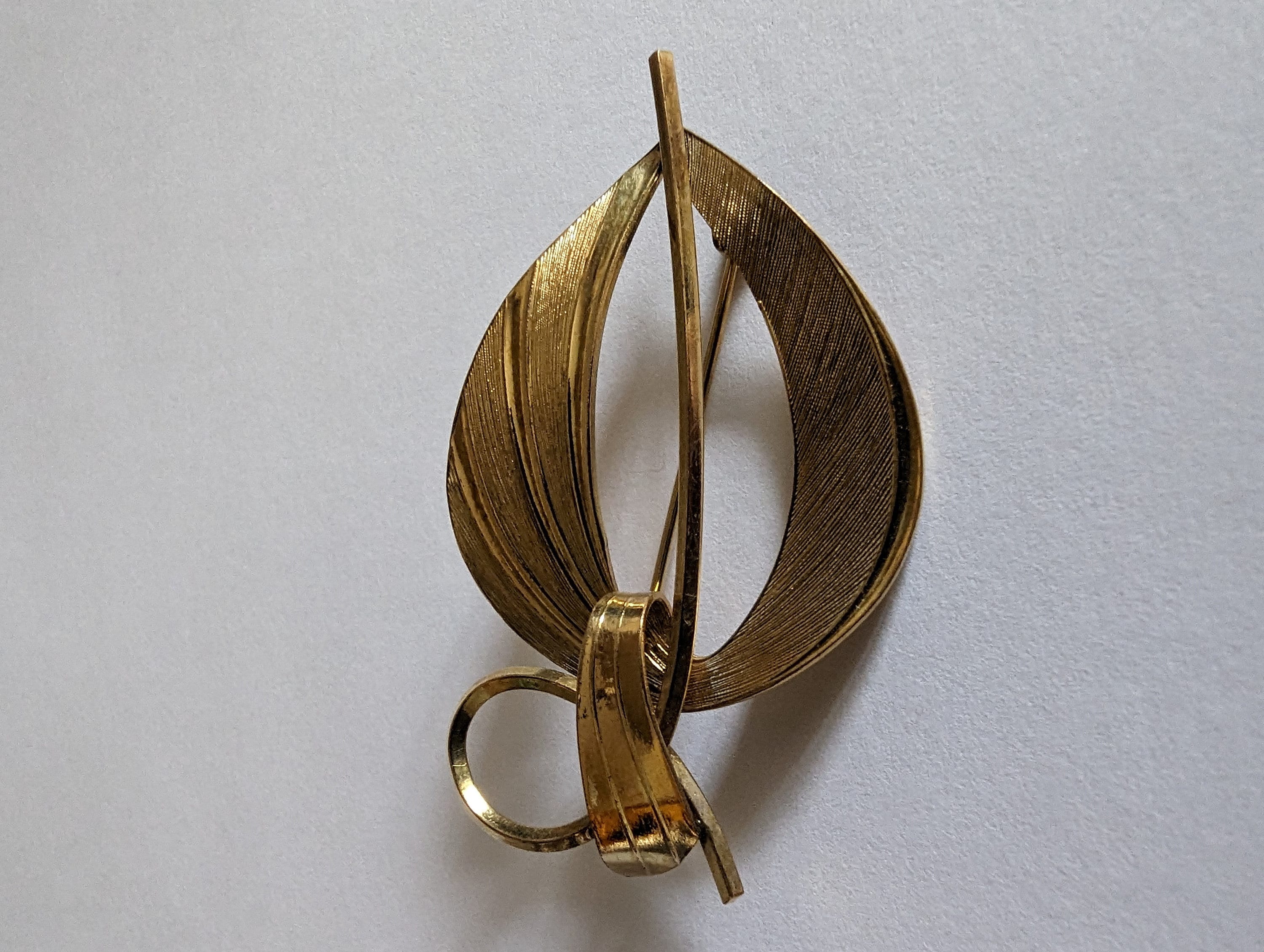 Vintage Brooch Leaf Amerikaner Andreas Daub Gold Color - Etsy