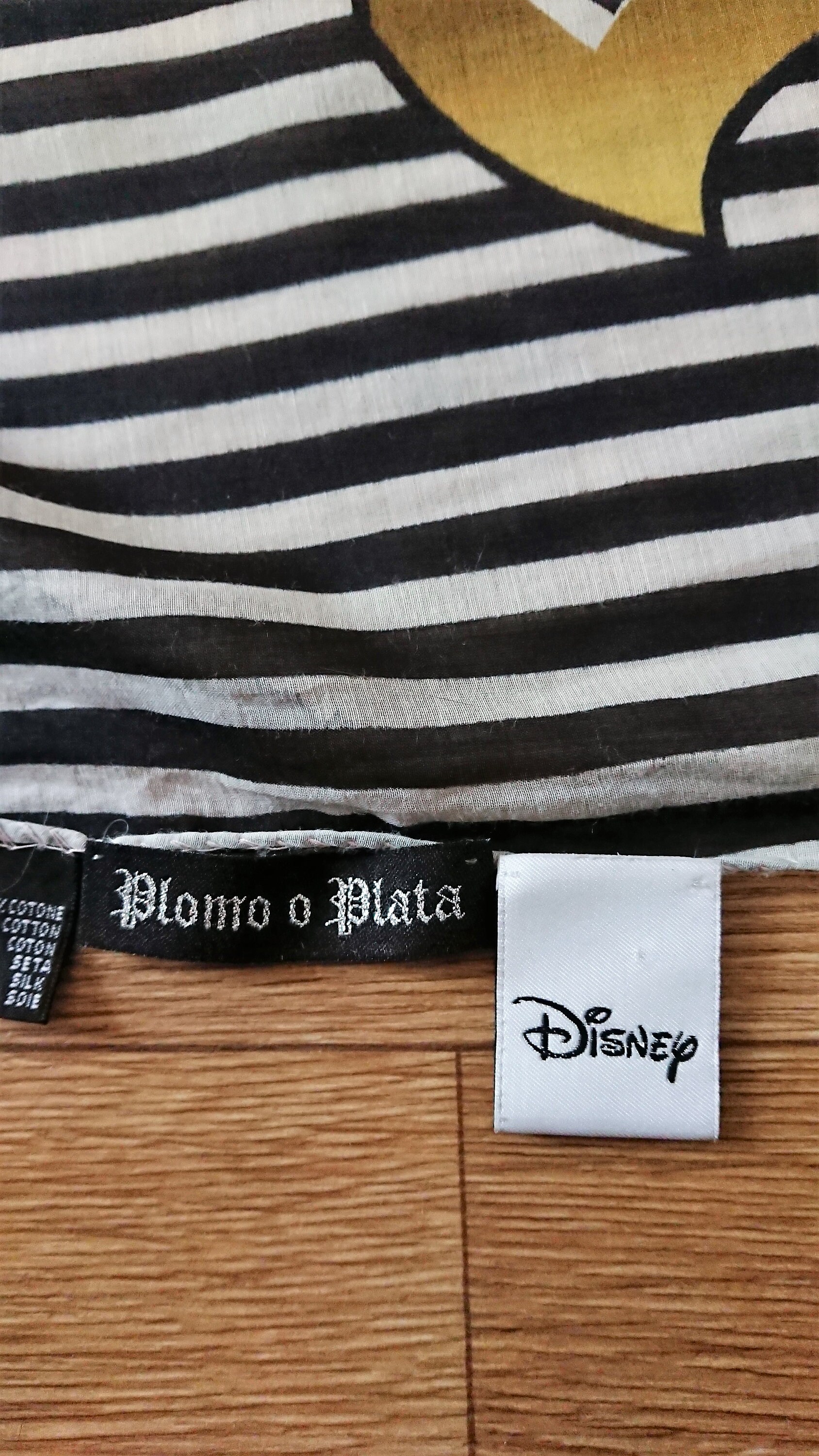 Plomo O Plata Disney Vintage Minnie Love Scarf Shawl Silk - Etsy