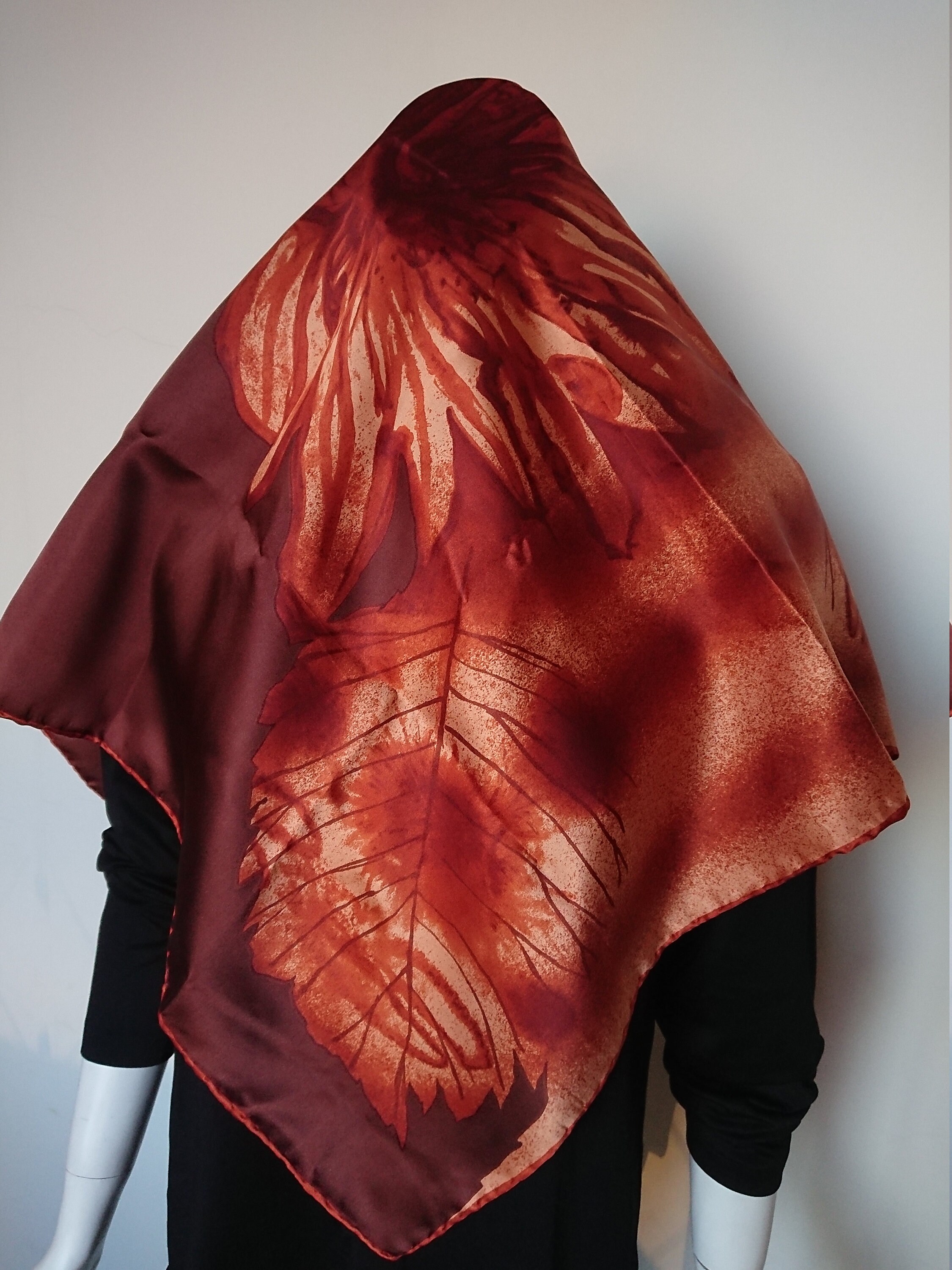 Vintage Women Large Silk Neck Scarf Leaf Bright Colors of Autumn 75 76 ...