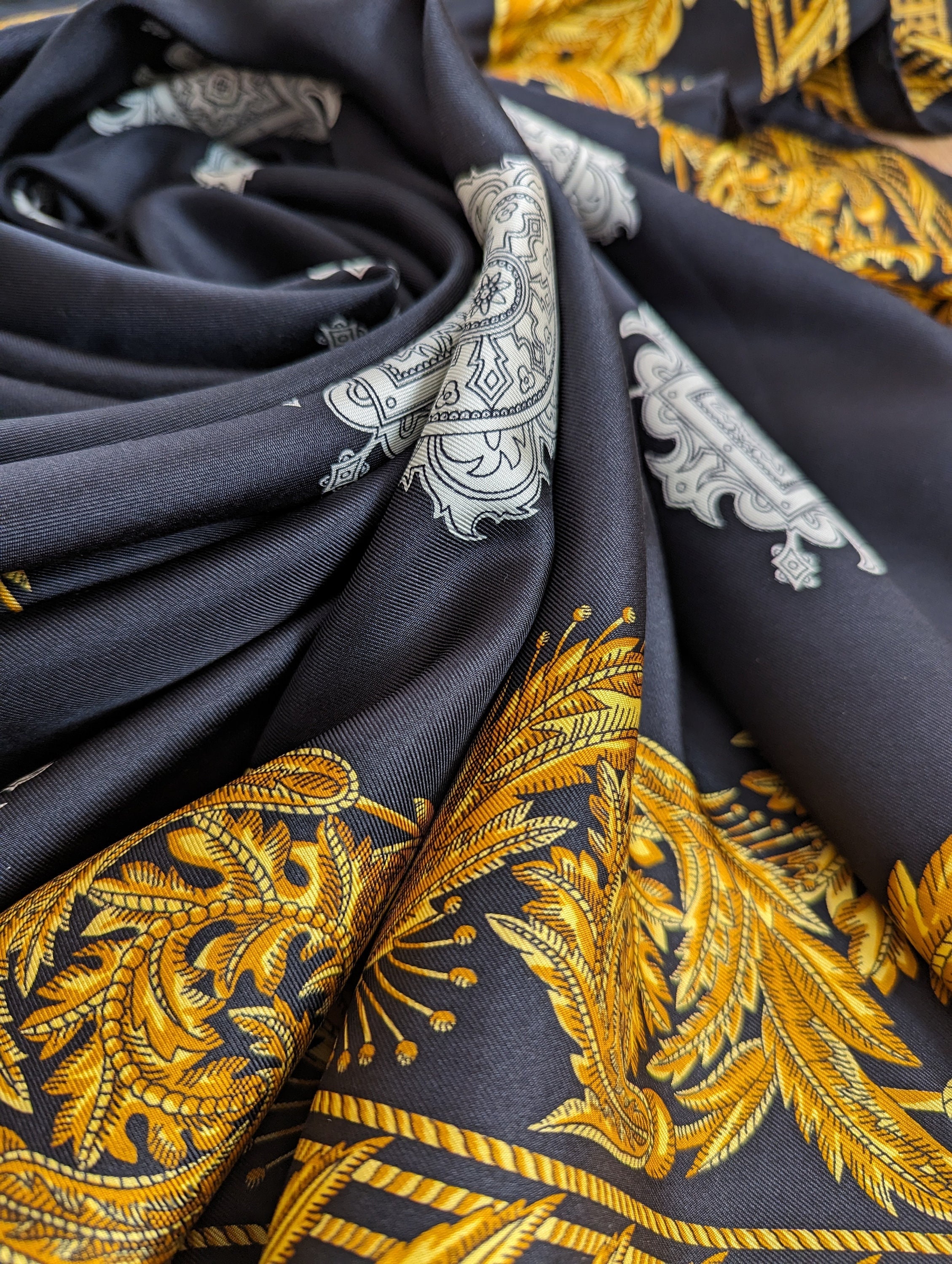 Atelier Gianni Versace Vintage Large Designer Silk Scarf Atelier Gianni Versace Vintage Large Designer Silk Scarf