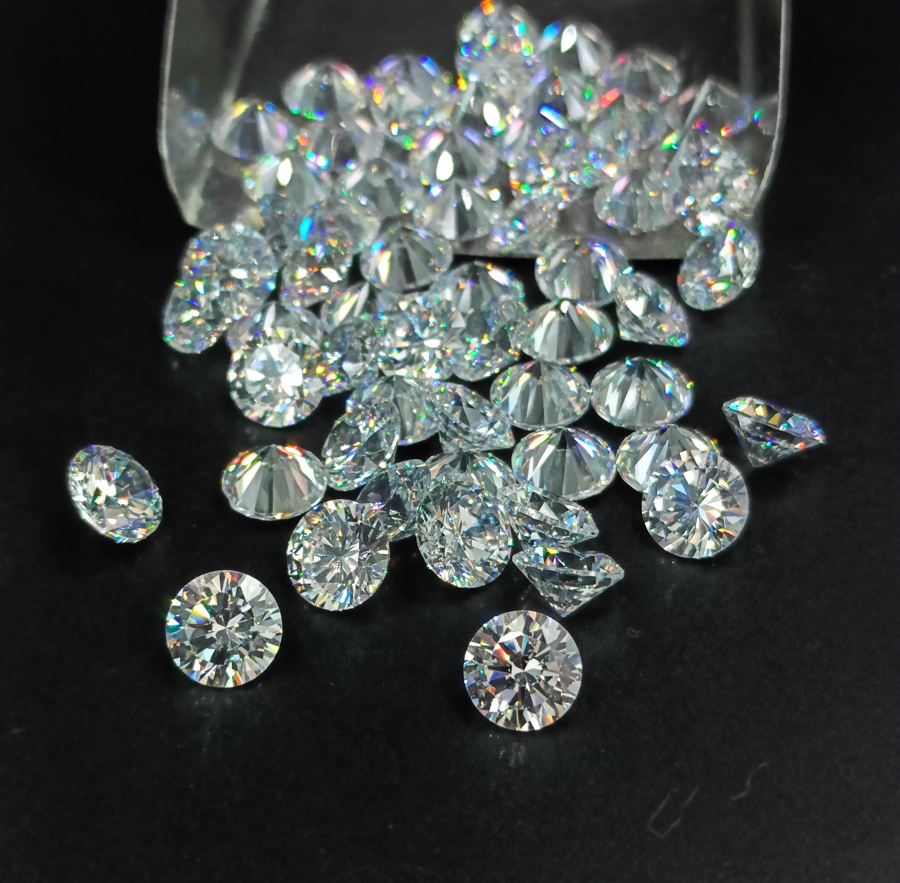 Cubic Zirconia AAA Quality Cubic Zirconia Round Shape White-colors CZ ...
