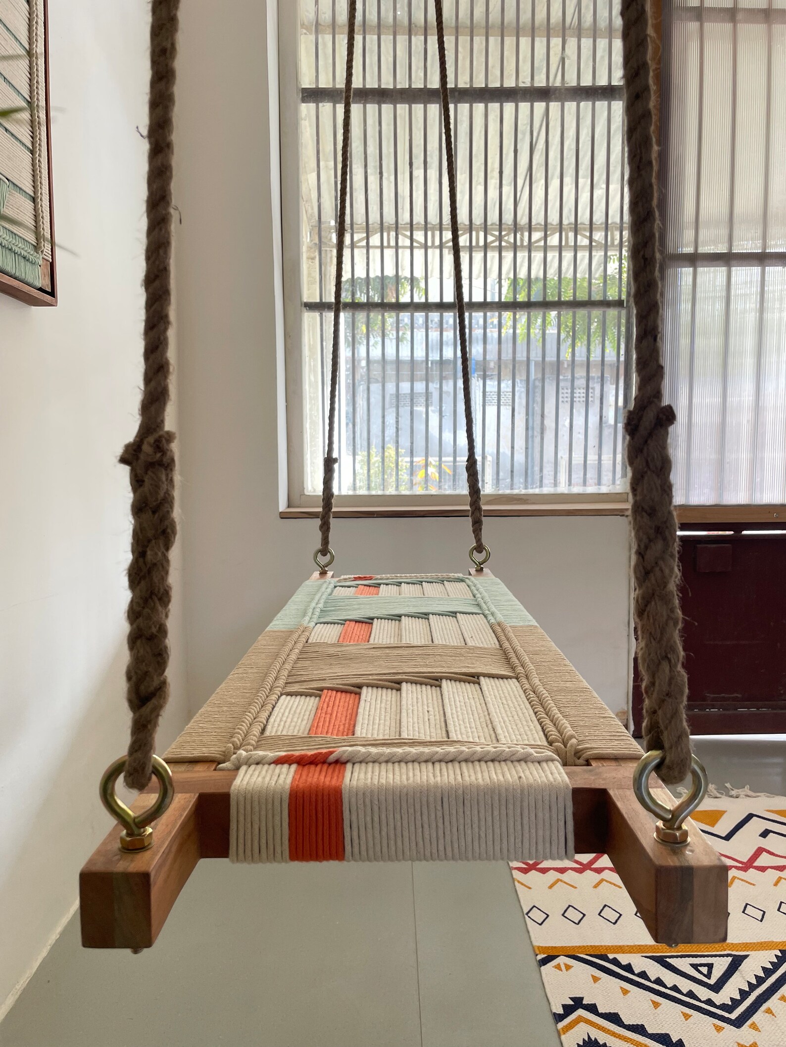 Hand Woven Tree Swing, Boho Wooden Indoor Outdoor Adults Tree Swing ...