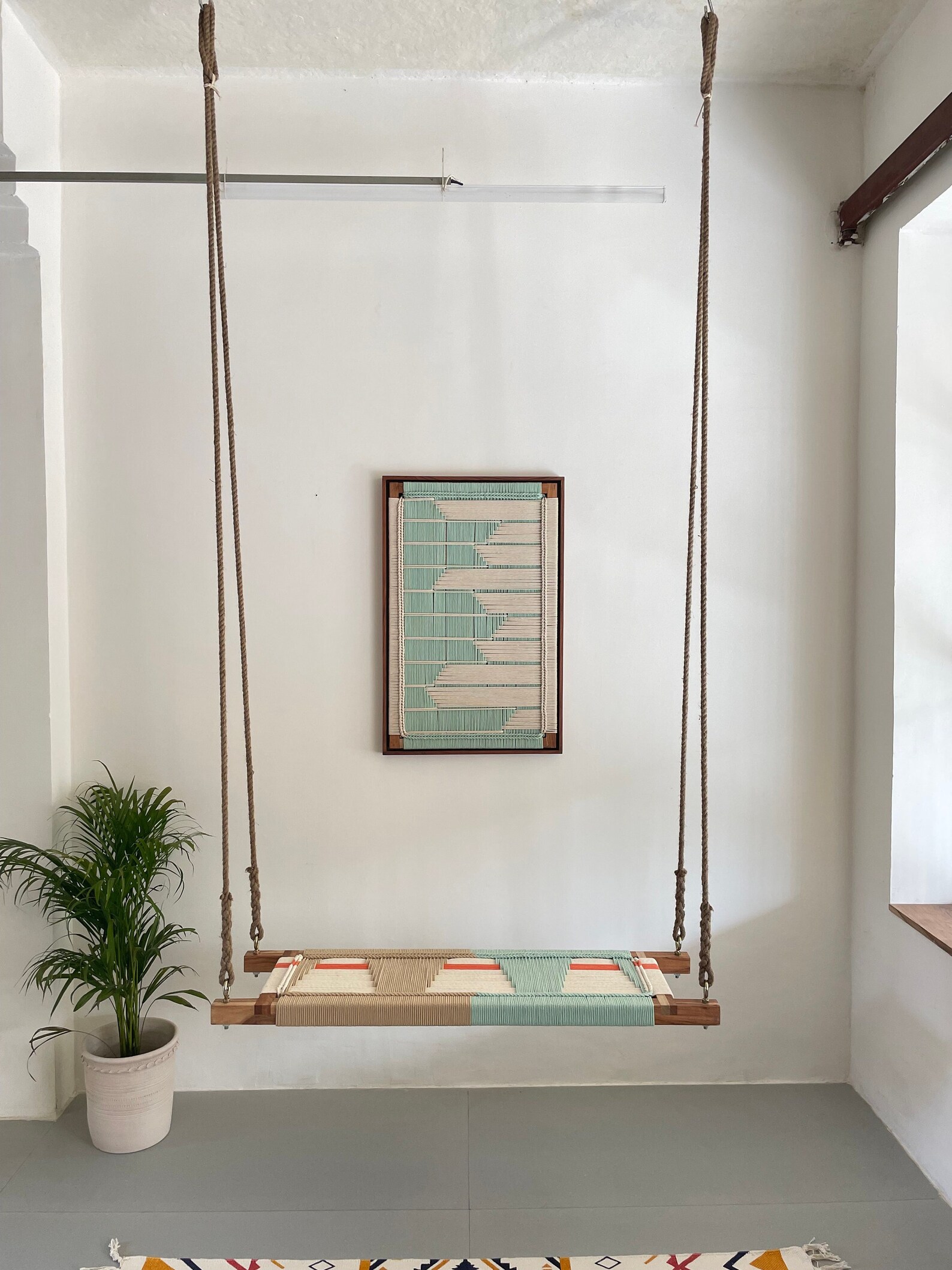 Hand Woven Tree Swing, Boho Wooden Indoor Outdoor Adults Tree Swing ...