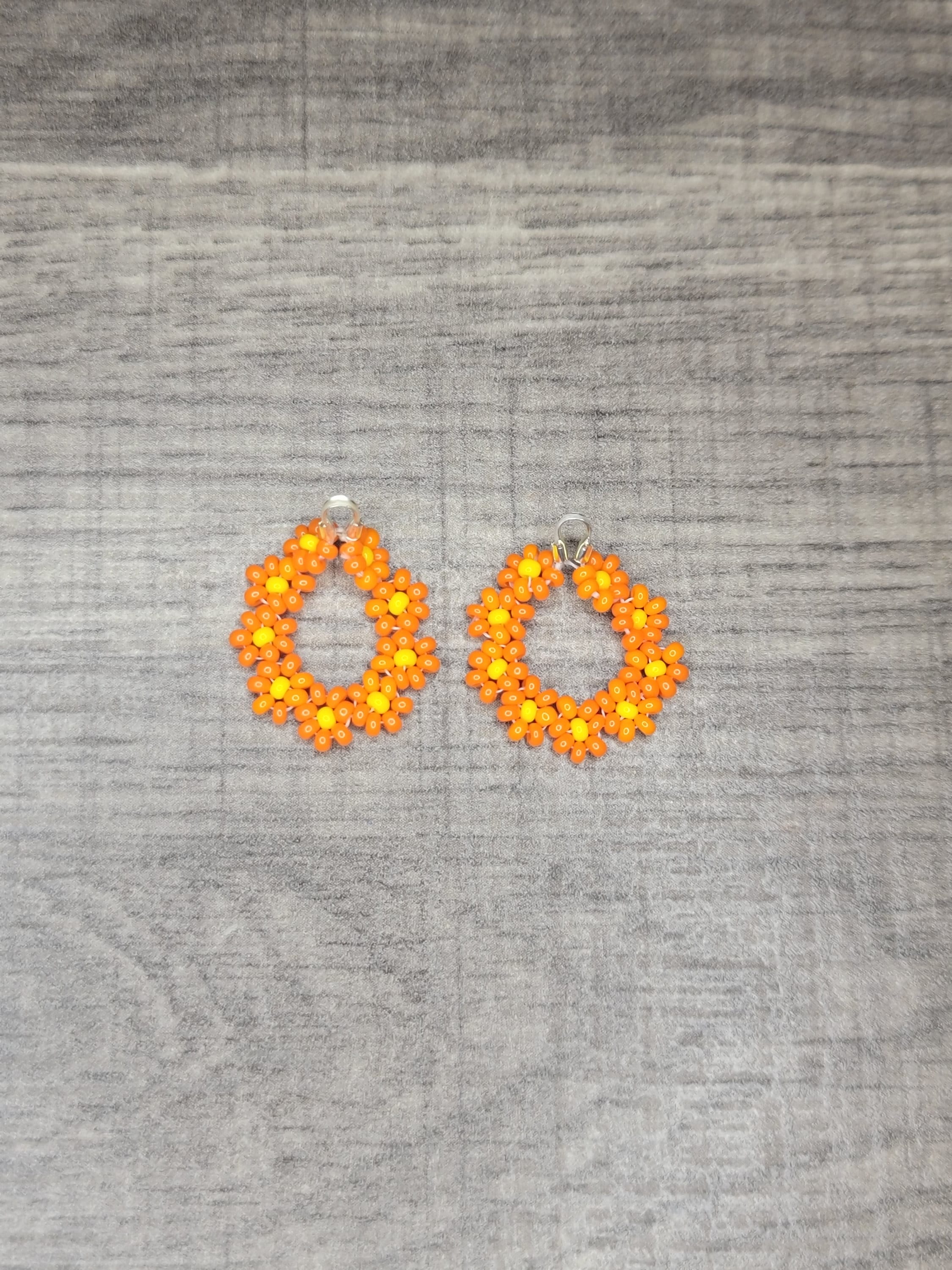 Beaded Daisy Earrings, Flower Earrings, Daisy Chain, Mother's Day Gifts ...