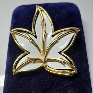 Vintage PIM Joseph Piscitelli Brooch Pin Ivory Gold Leaf, 1950s, 2'' - Etsy