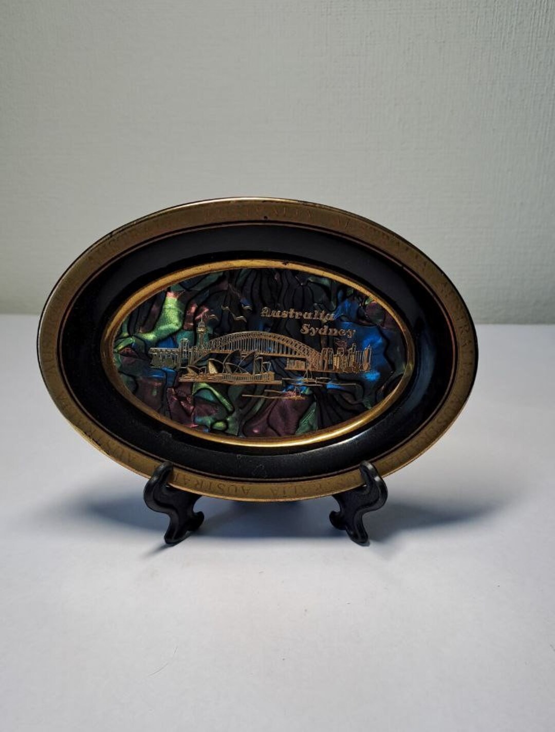 Small Vintage Australia Sydney Souvenir Plate With Stand Holder ...