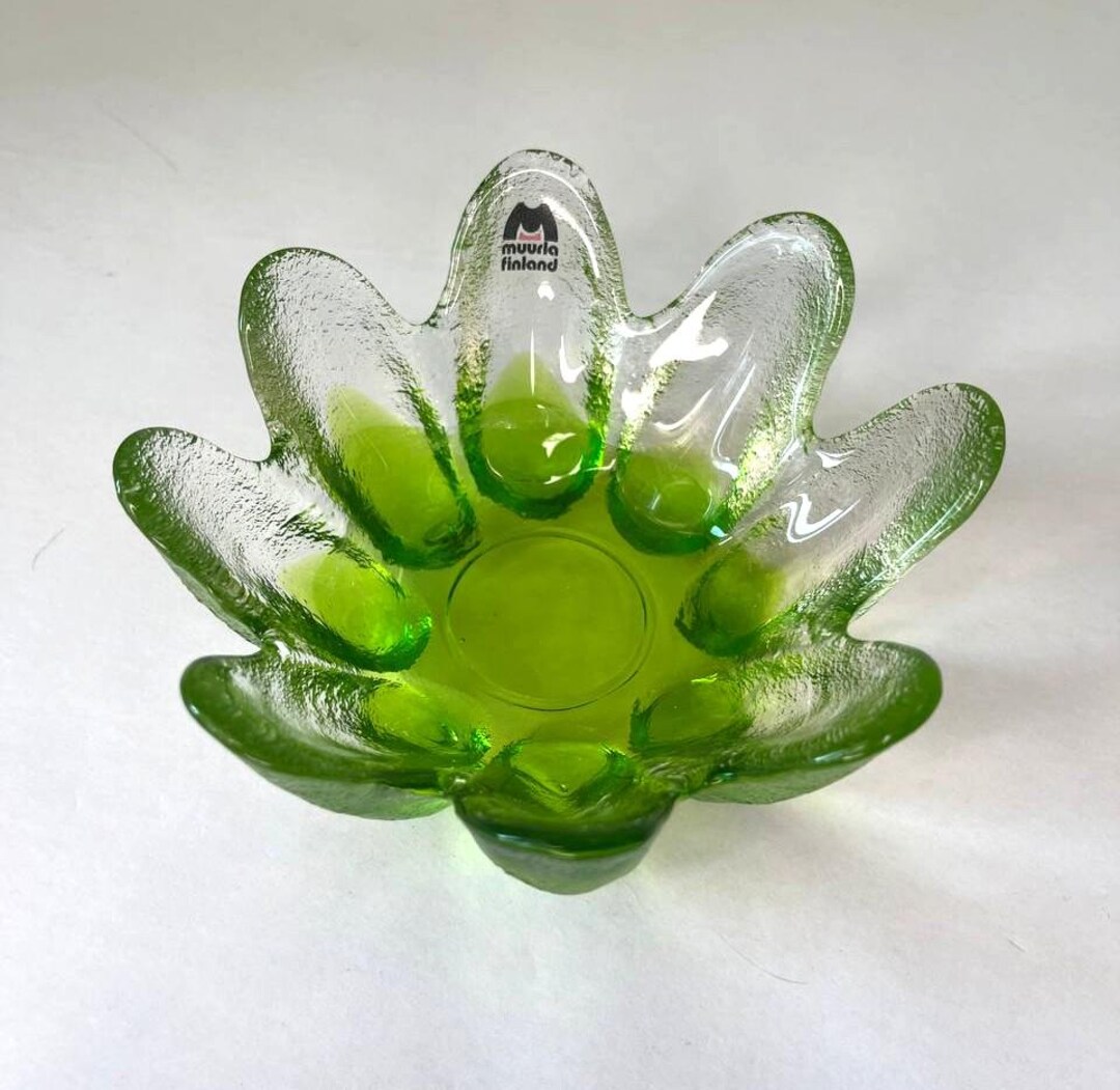 Vintage MUURLA Finnish Glass Petal Bowl/ Vase | Green and Clear ...