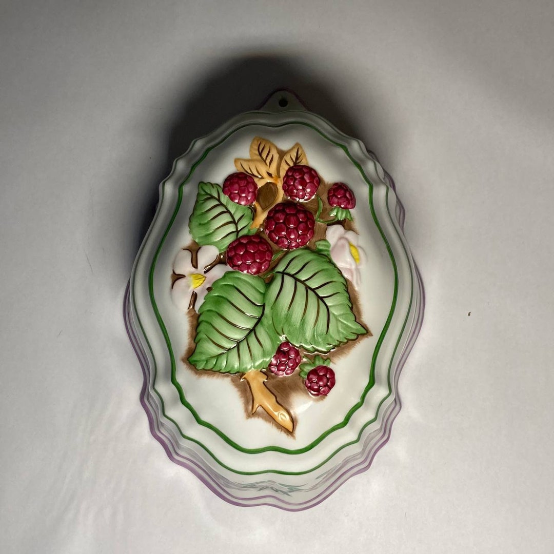 Vintage Franklin Mint Le Cordon Bleu De Paris Porcelain Mold, Large ...