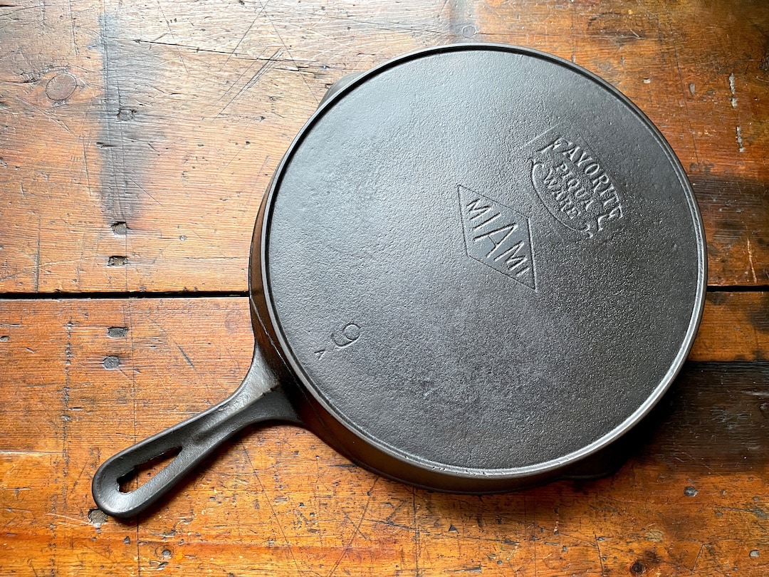 Favorite Piqua Miami 9 Cast Iron Skillet - Etsy