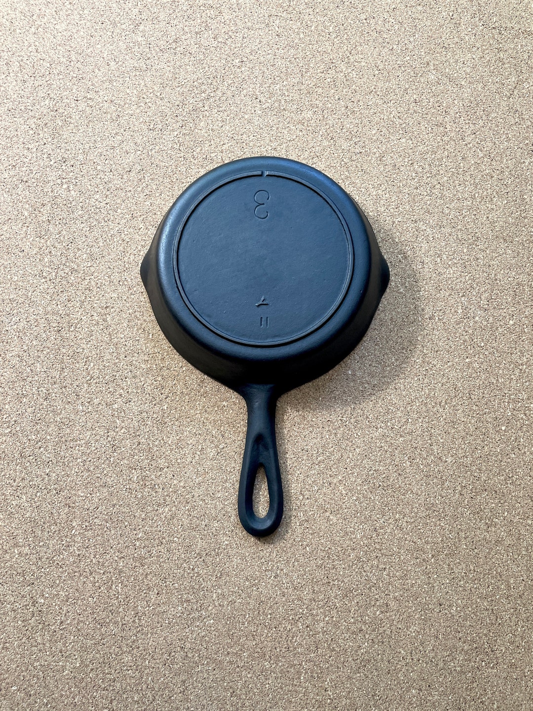 Lodge 1930s Single Notch 3 Cast Iron Skillet - Etsy