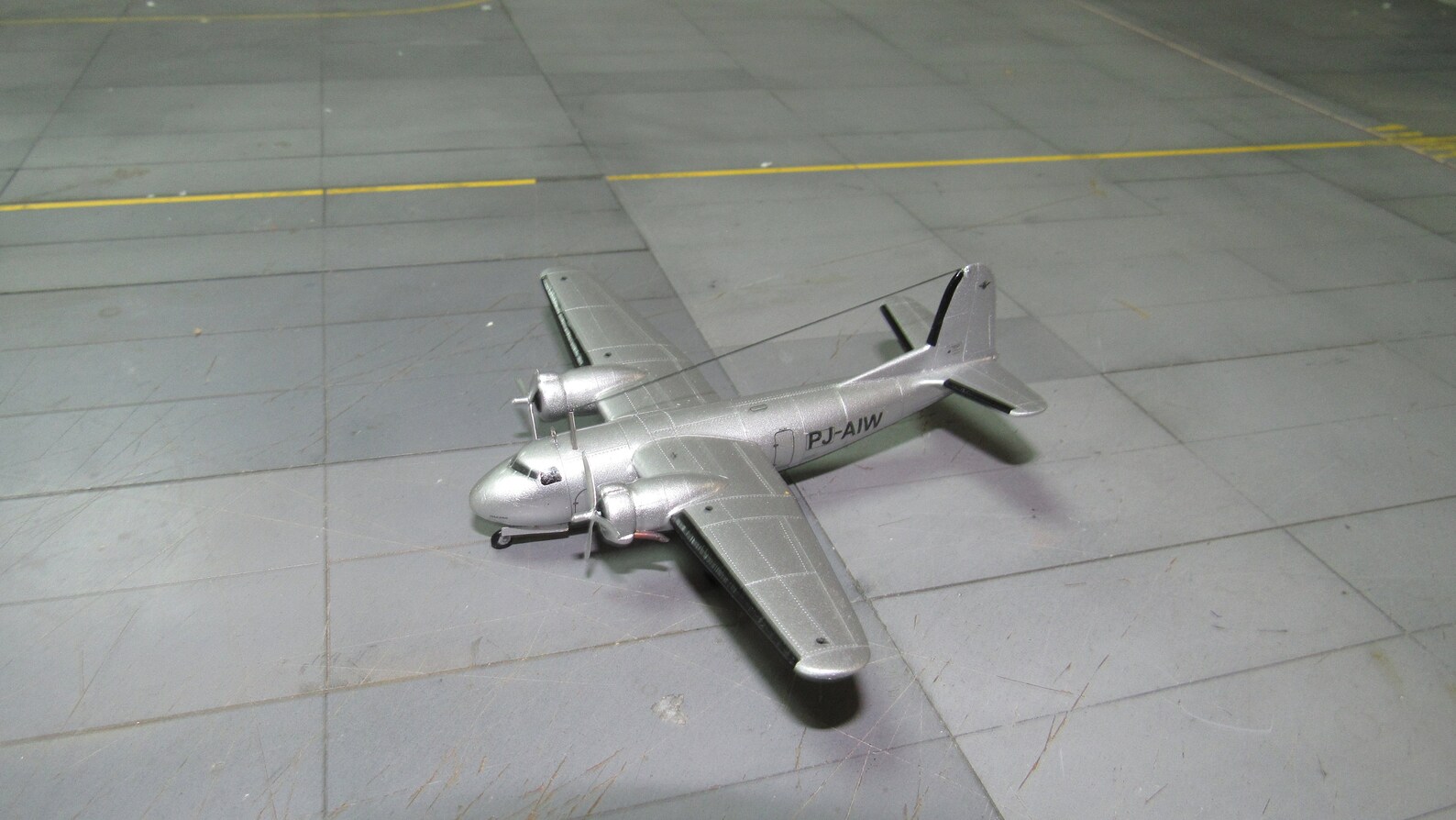 Model of Douglas DC-5 1200 Scale. - Etsy