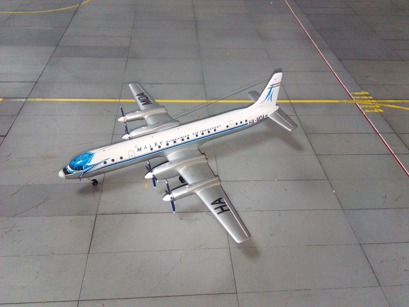 Resin Model of Il-18 Family 1-200 Scale. Any Livery. Any Type - Etsy
