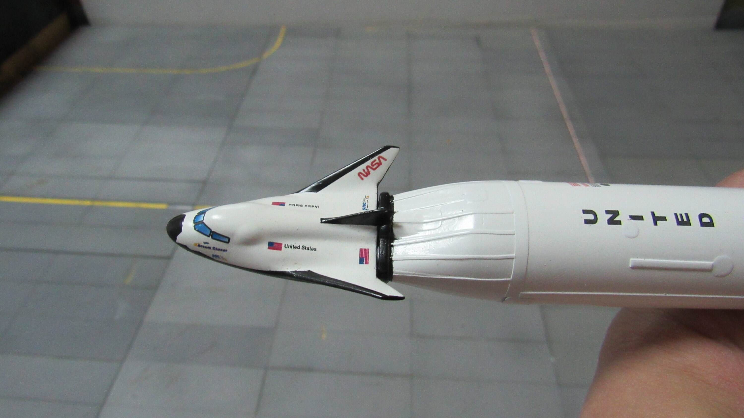 Dreamchaser With Booster 1/200 Scale - Etsy