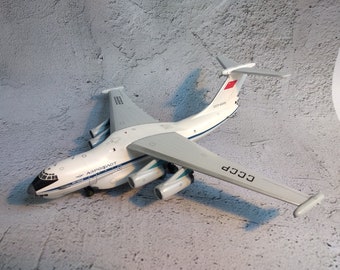 Ilyushin Il-96-300 1-200 Scale. Variable Liveries. Best Present for ...