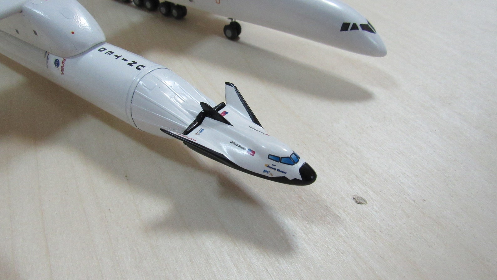 Dreamchaser With Booster 1/200 Scale - Etsy