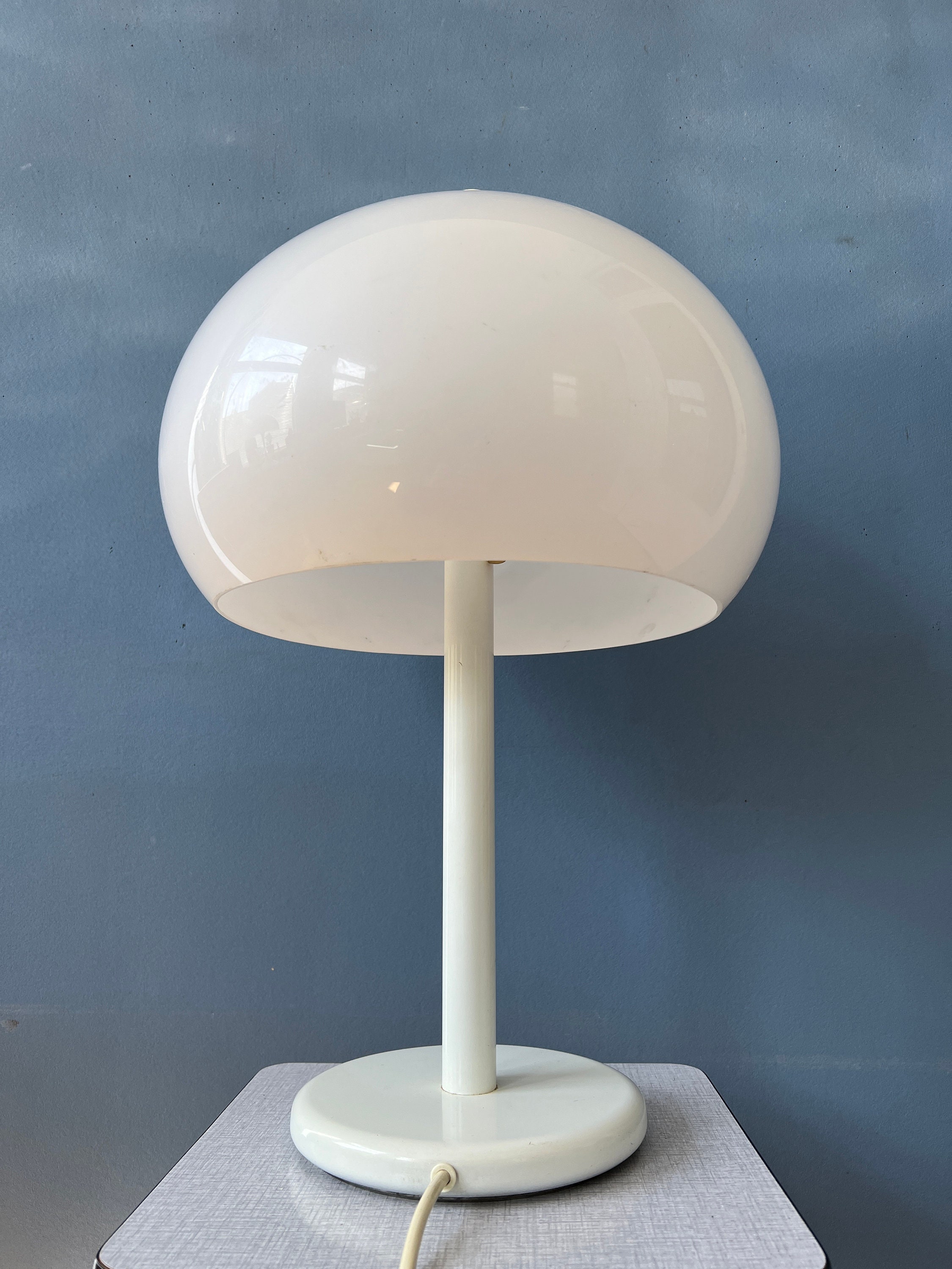 Dijkstra Table Lamp - Vintage Mushroom Desk Lamp - White Space Age ...