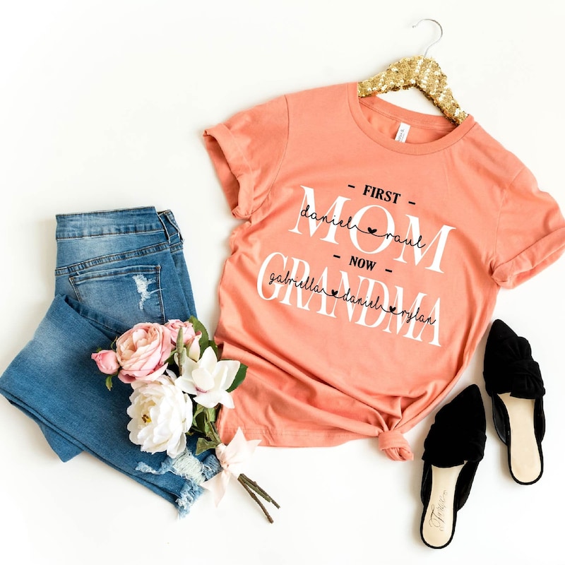 Grandma to Be Shirt - Etsy