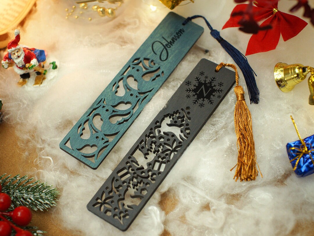 Personalized Christmas Wooden Bookmark: Holiday Decor, Bookish Gift - Etsy