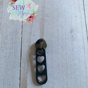 Triple Heart Size #5 Zipper Pulls for Nylon Zippers, Heart Zipper Pull ...