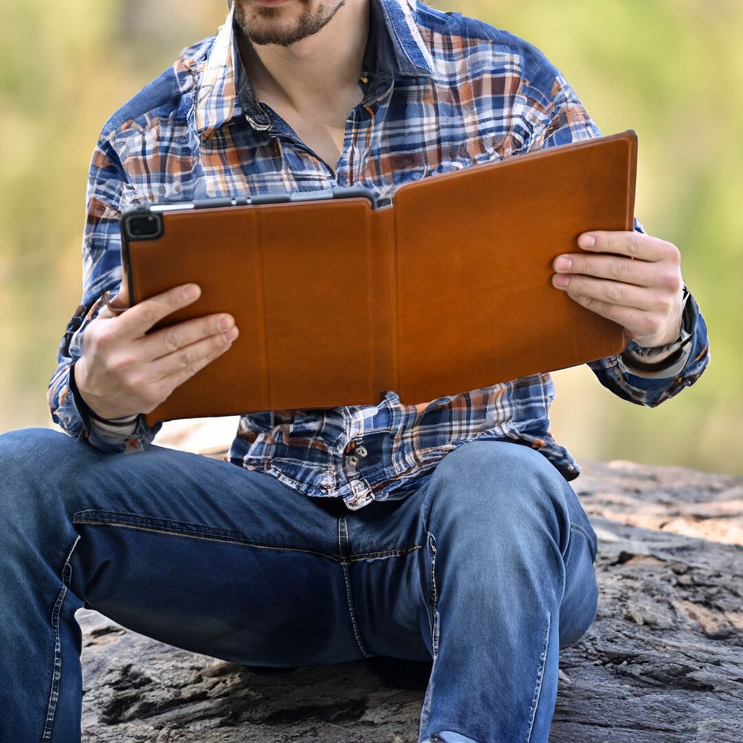 Personalized Leather iPad Air 13 Sleeve, Engraved iPad Air 11 Case ...