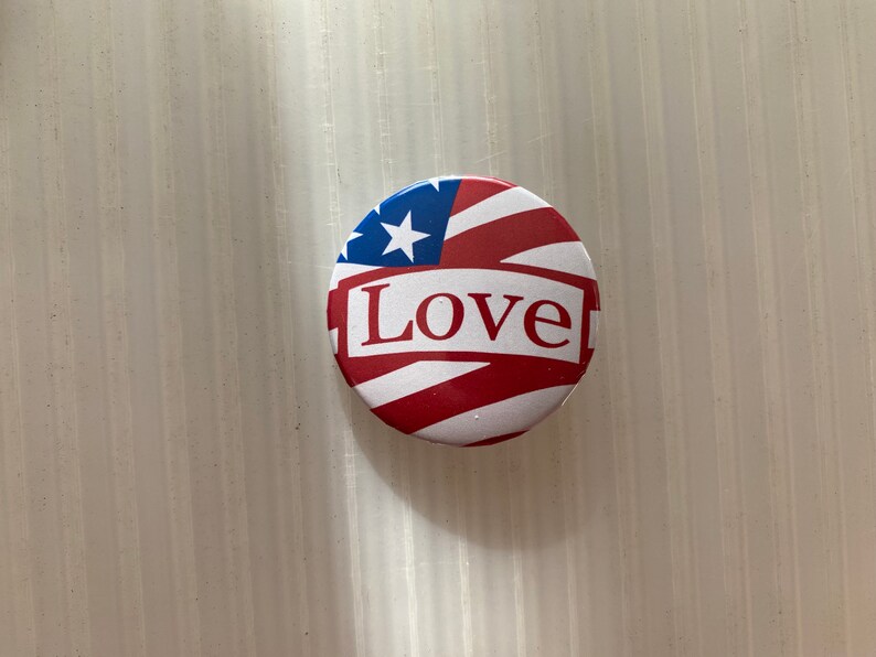 The Last of Us Ellie Backpack Cosplay Pin Button Badge - Etsy