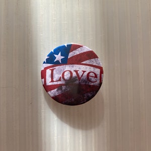 The Last of Us Ellie Backpack Cosplay Pin Button Badge - Etsy