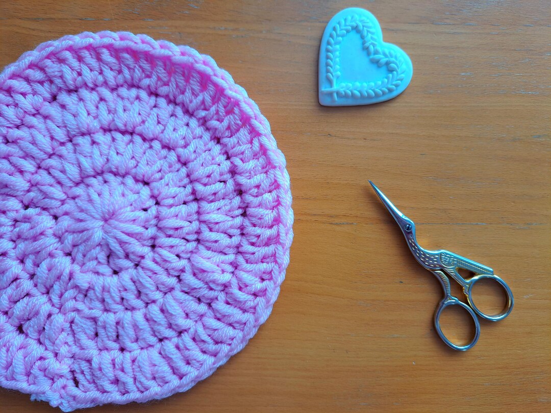 Crochet A Perfect Flat Circle PATTERN, How to Crochet A Flat Circle for Beginners, Easy Crochet ...