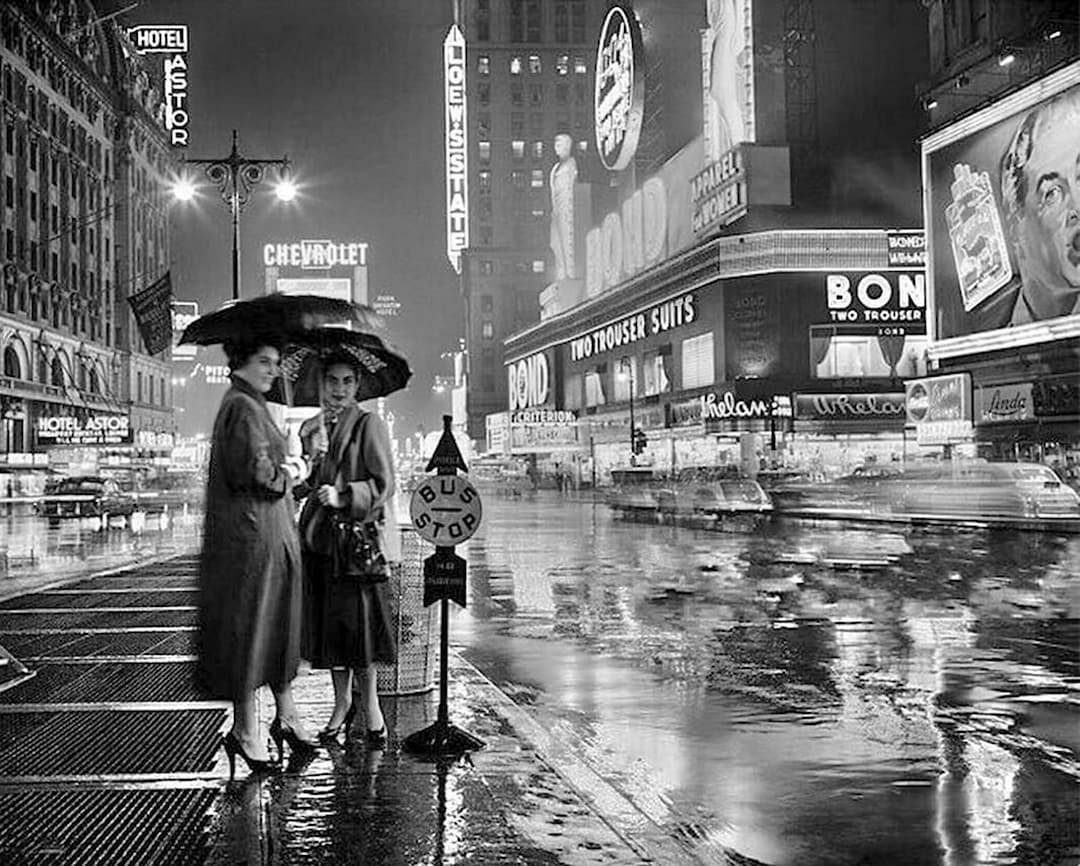 1940 Rainy Day in TIMES SQUARE New York Photo - Etsy
