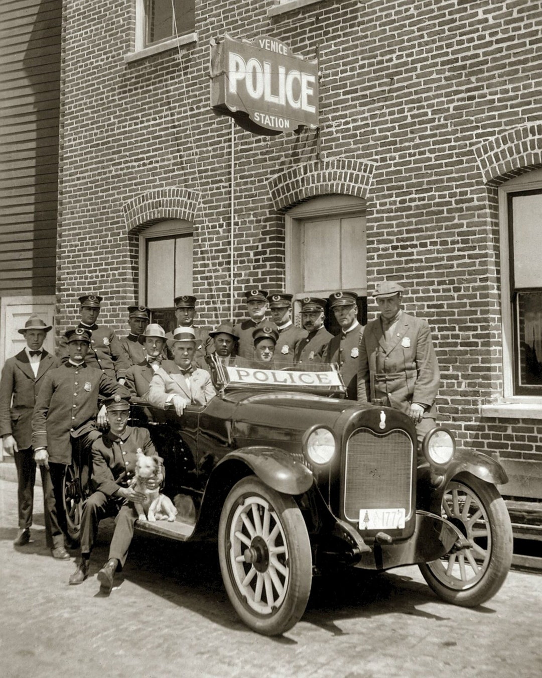1920 VENICE California POLICE CAR & Group of Policemen Photo - Etsy