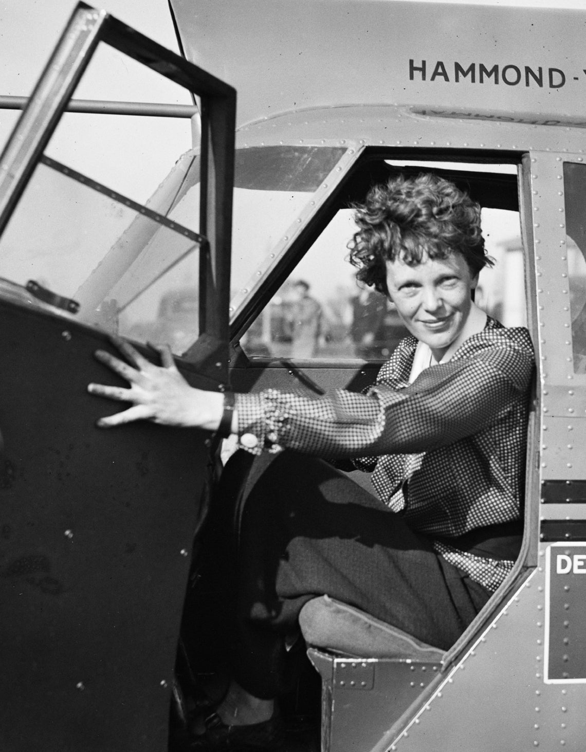 American Aviation Pioneer AMELIA EARHART Cockpit PHOTO - Etsy