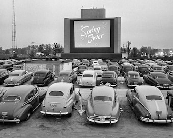 Vintage Drive-in Movie Theater PHOTO Classic Cars Screen 1930s Wall ...