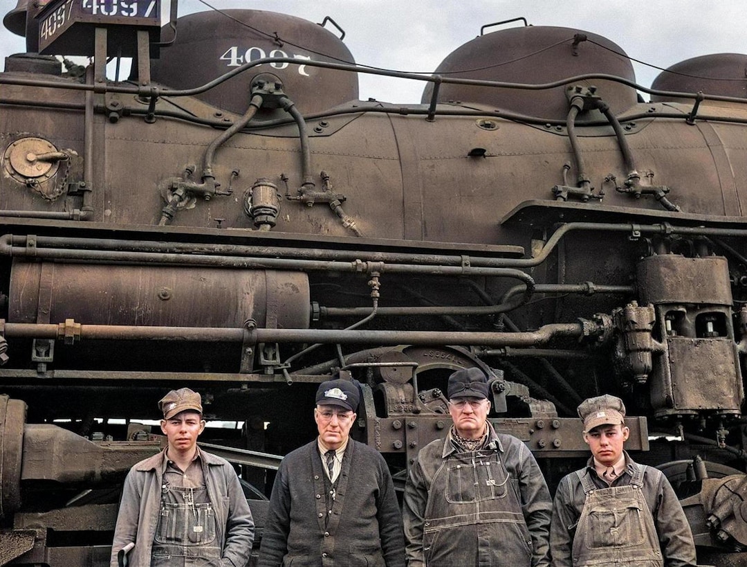 1943 SANTA FE Railroad Crew PHOTO - Etsy