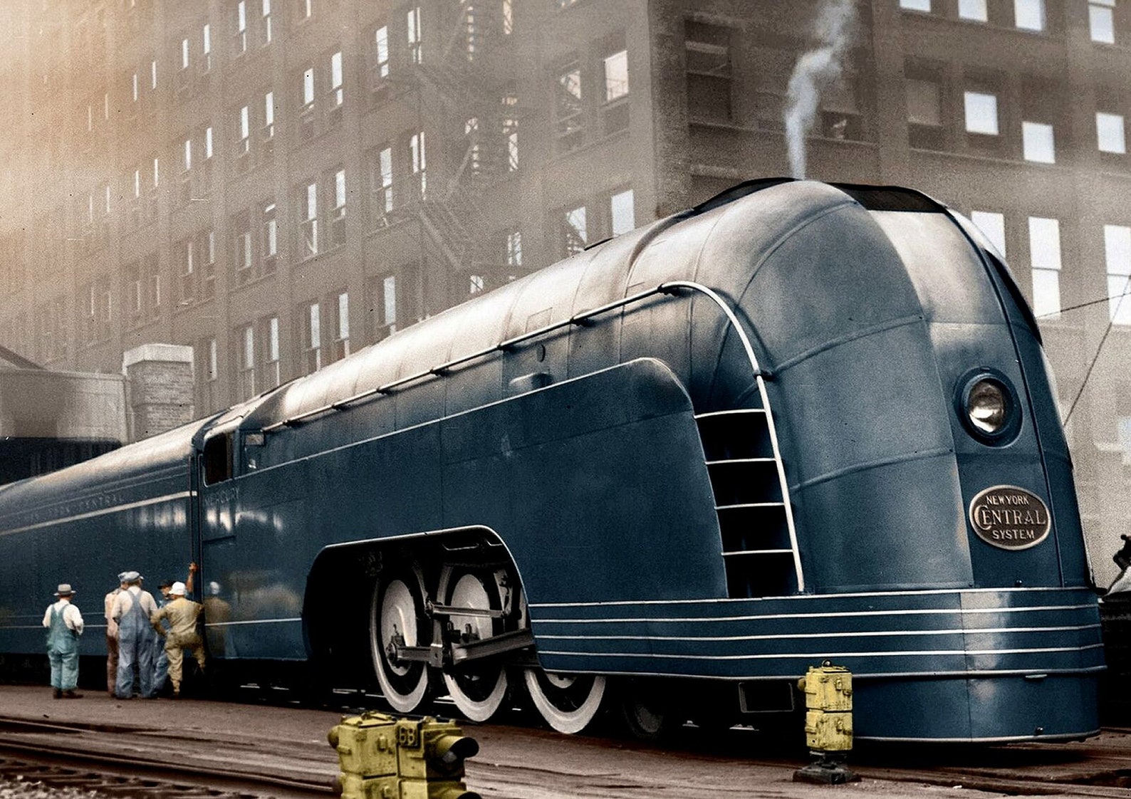 1930s New York Central STREAMLINER LOCOMOTIVE Dramatic Art | Etsy