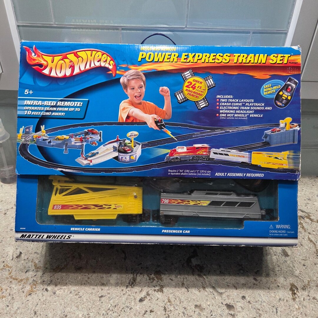 Vintage Hot Wheels Power Express Train Set Remote Playset Over 24ft ...