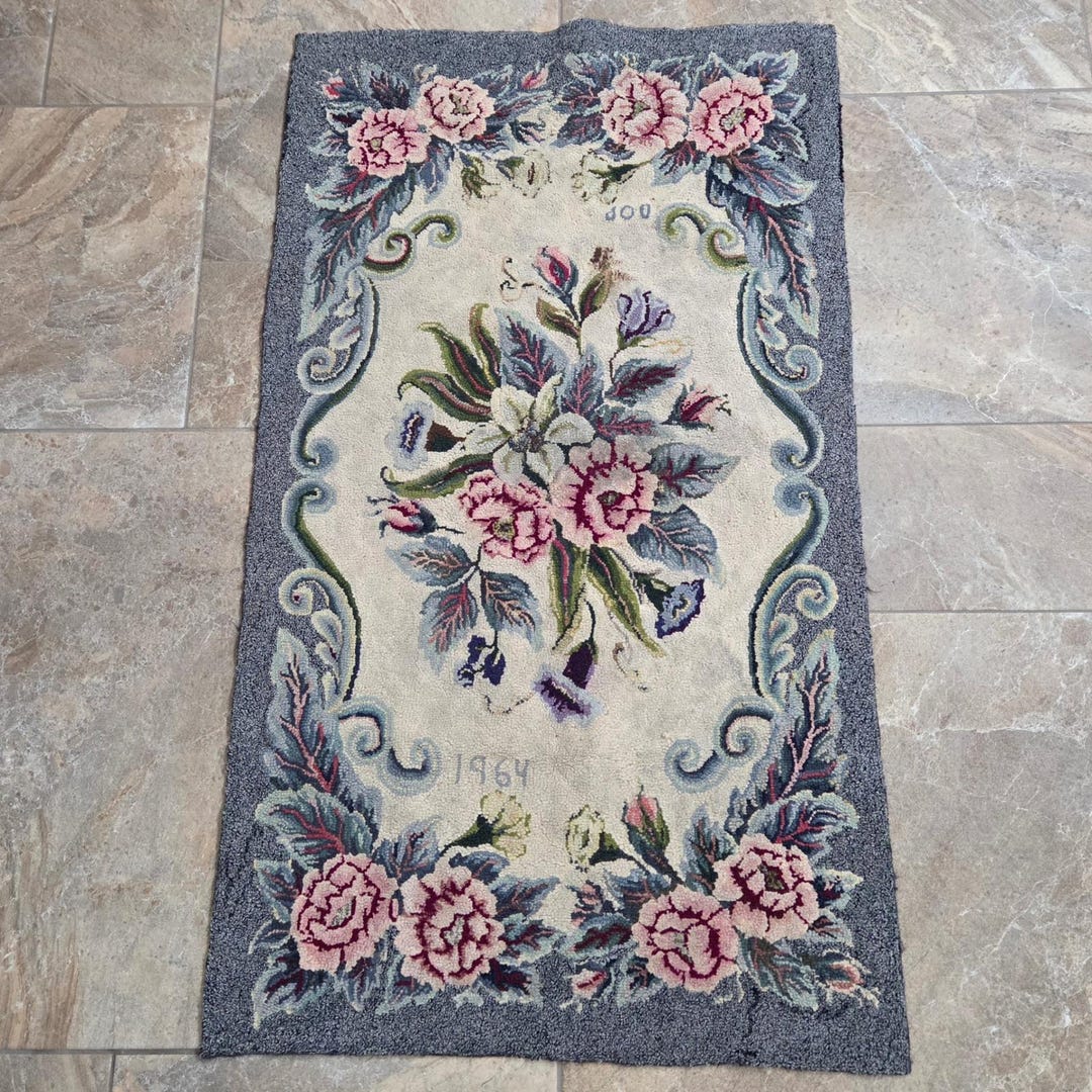 Vintage 1964 Initialed Hand Hooked Wool Rug Floral Bouquet Blue 2' X 3 ...