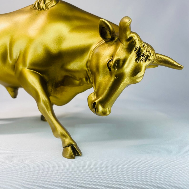 Realistic Spanish Bull Sculpture, Statue Bull Figurine for Table ...