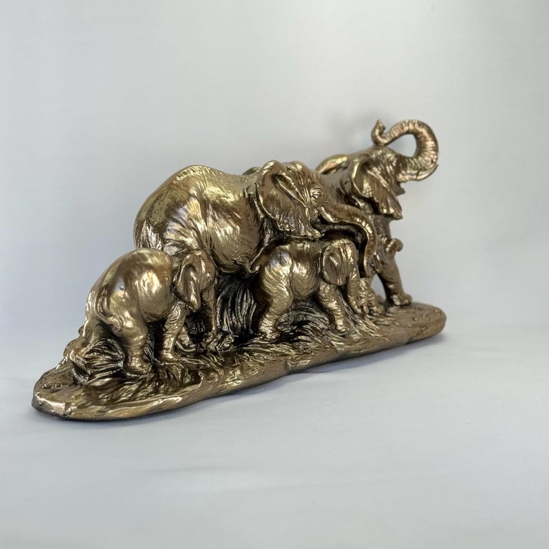 Elephant Family Statue | Animal Figurine for Table Showpiece | Home ...