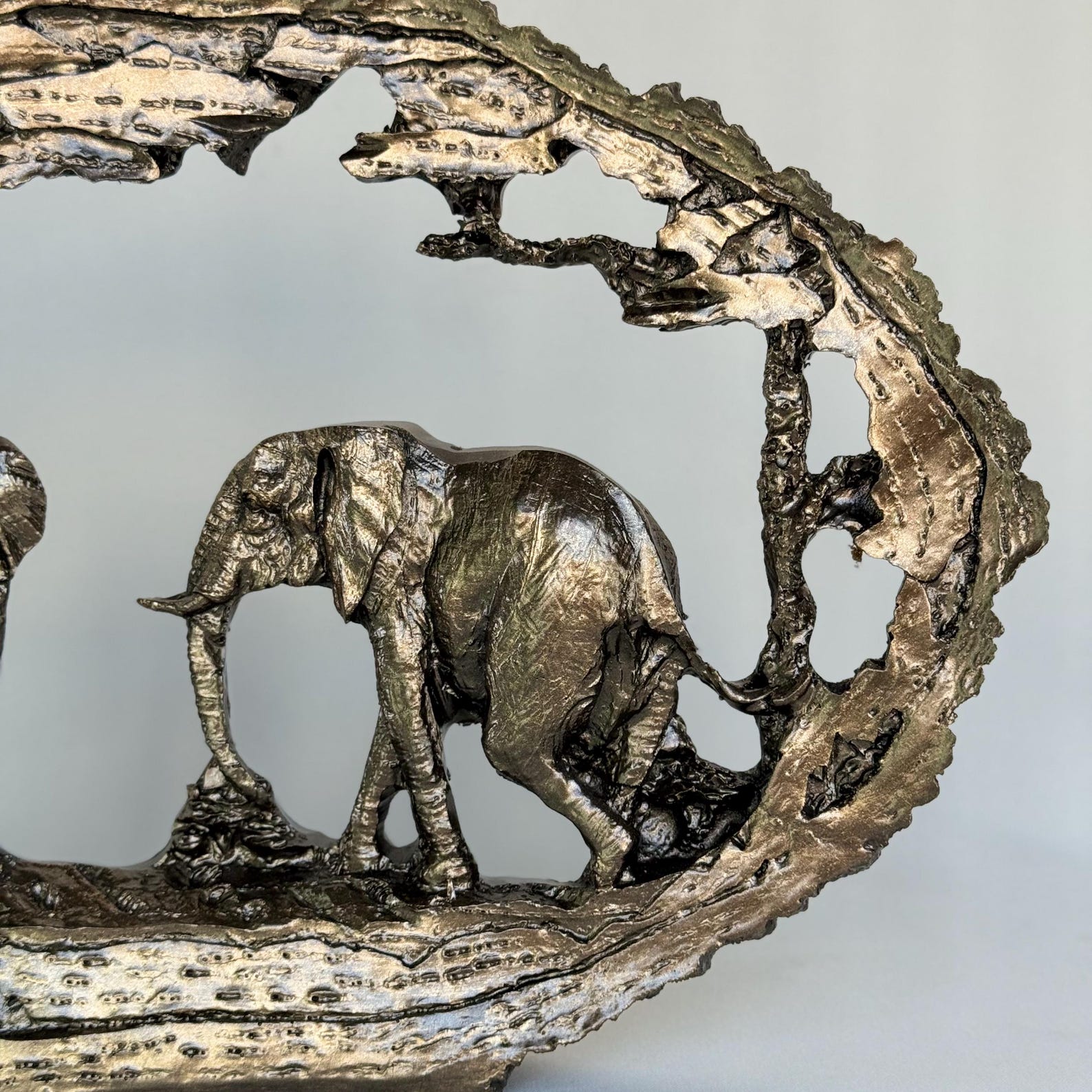 Unique African Elephant Family Statue | Decorative Elephant Figurine ...