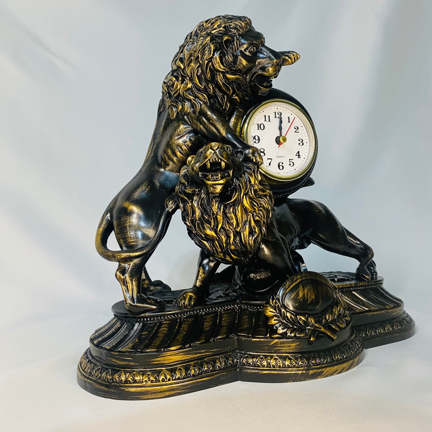 Lion Sculpture and Table Clock Lion Desk Clock for Table Decoration 2 ...