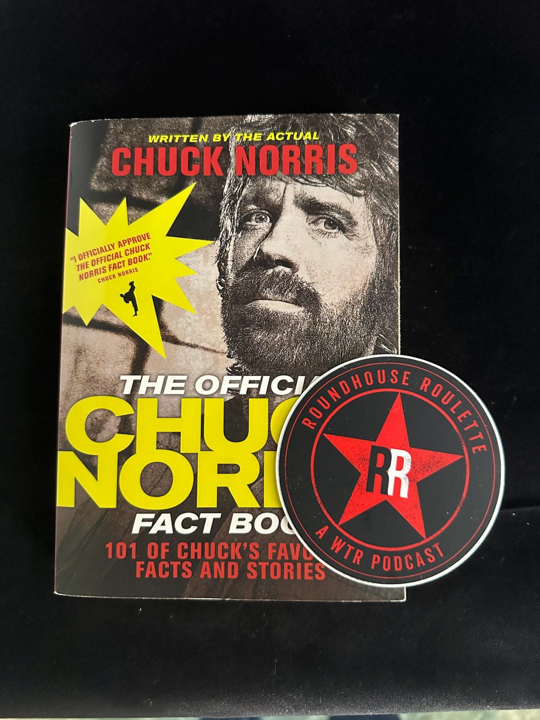 The Official Chuck Norris Fact Book: 101 of Chuck's Favorite Facts and ...