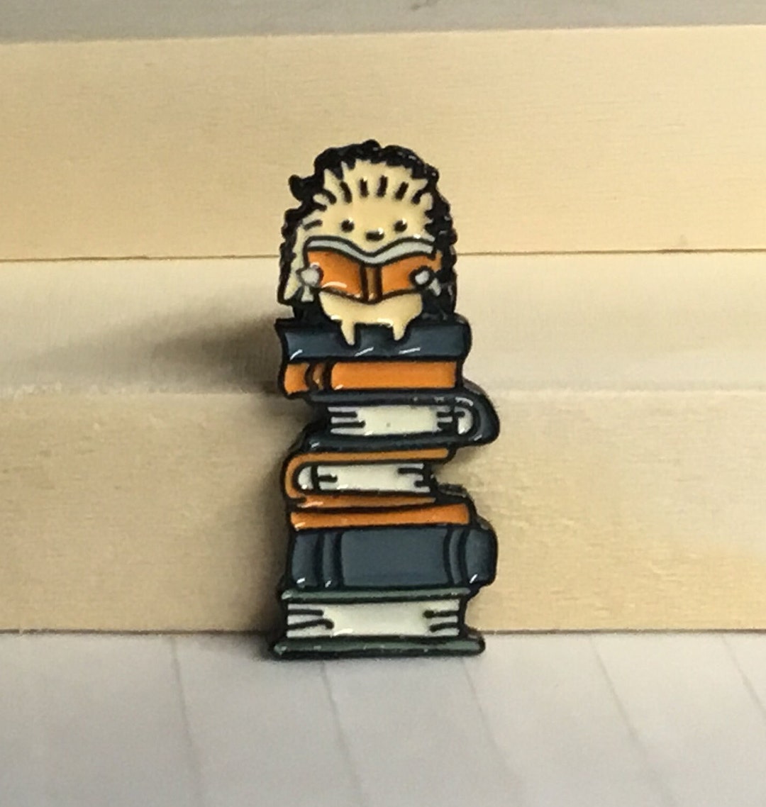 Hedgehog Sitting on a Pile of Books Reading - Etsy