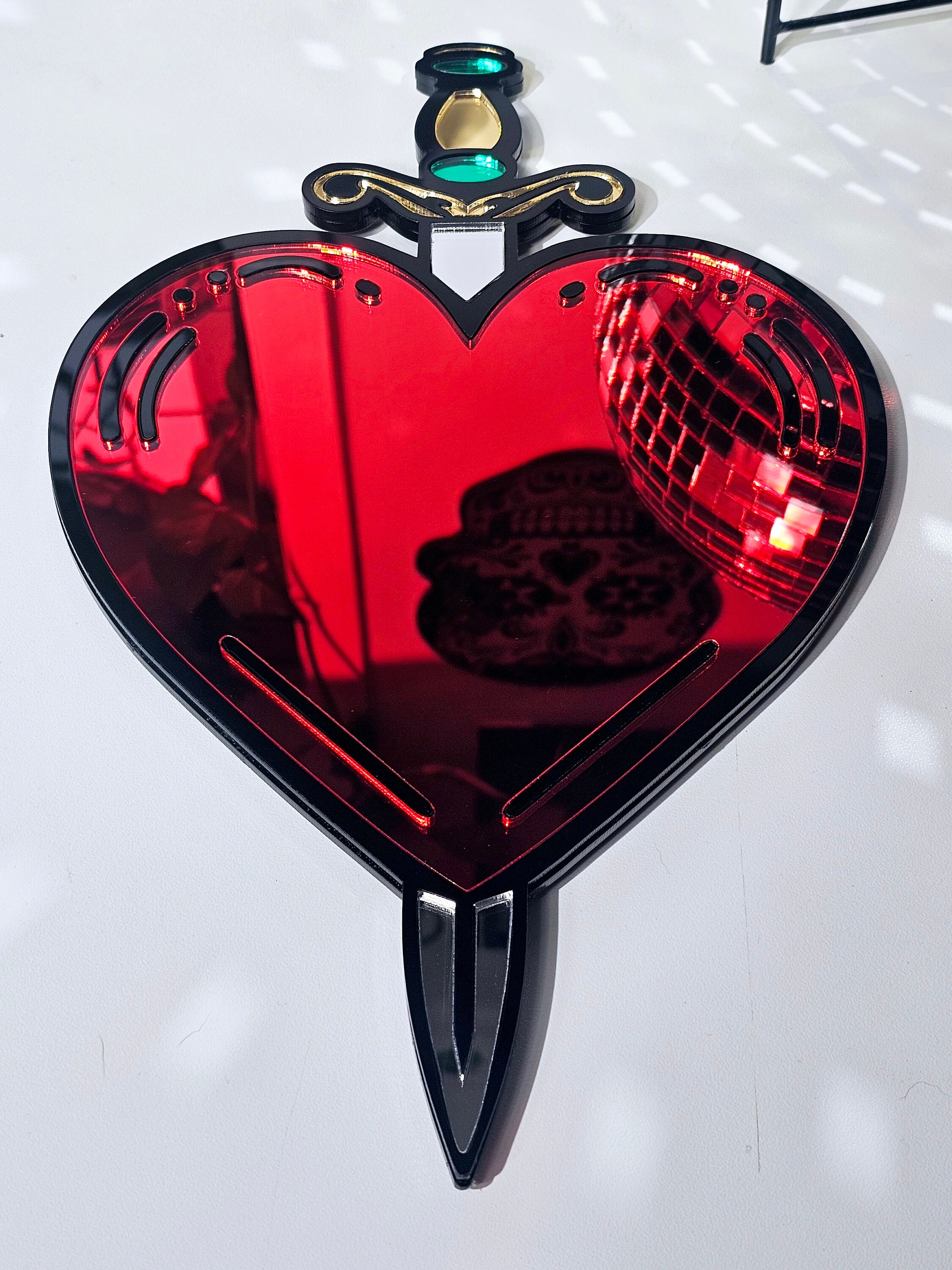 Heart & Dagger Mirror Tattoo Style Rockabilly Emo Goth Dopamine Decor ...