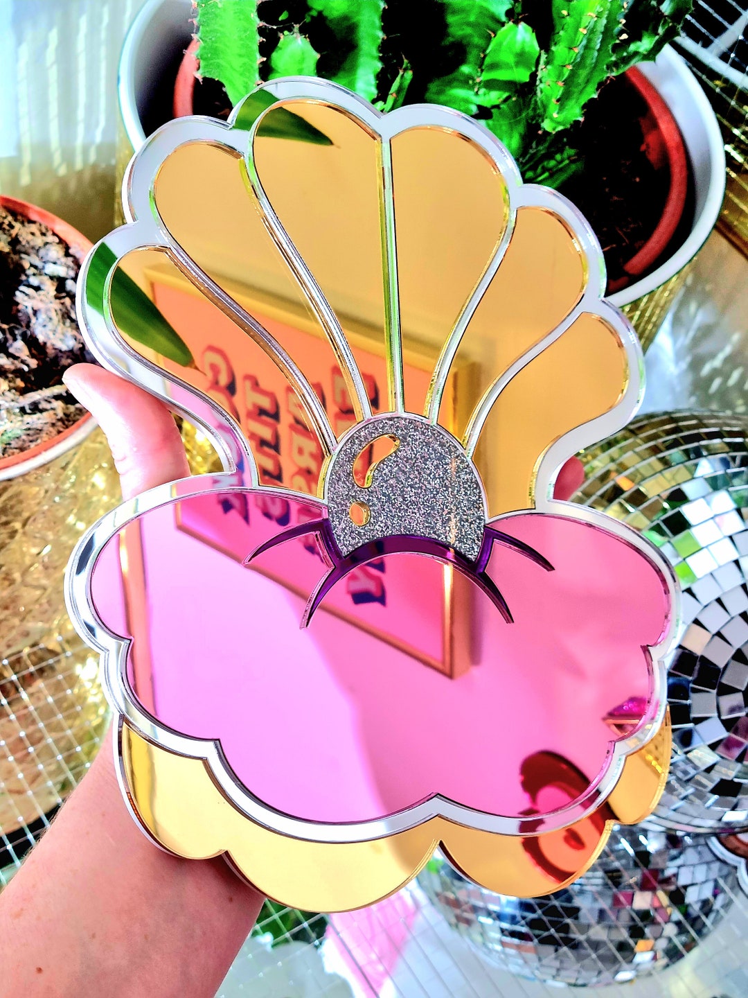 Clam Sea Shell Mirror Wall Art Handmade Nautical Decor Under the Sea ...