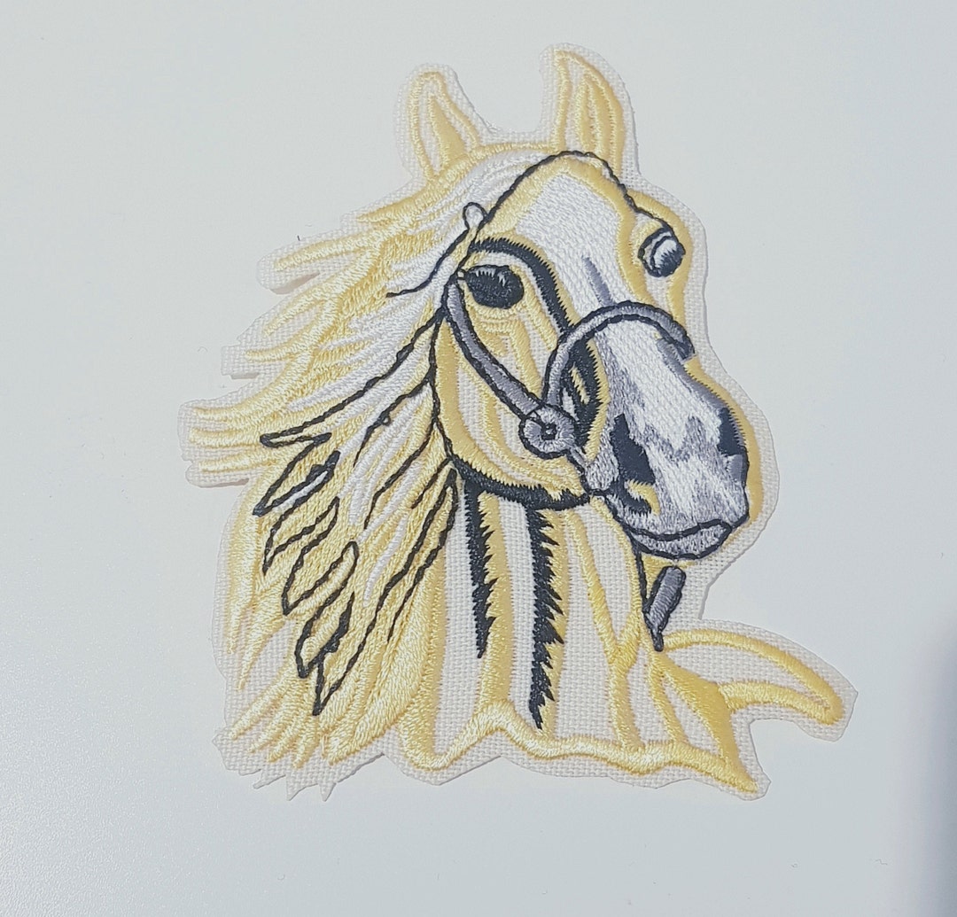 Horse Patch Embroidered Badge Iron on / Sew on Pony Riding Equestrian ...